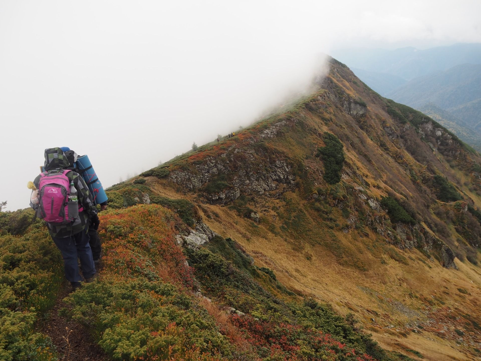 Journey to the mountain range Marmarosh. Along the border - TravelFeed